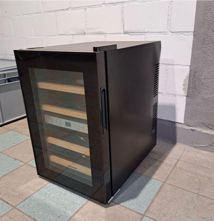 Weinkühlschrank (Gebraucht) in Tamins für CHF 21 – nur Abholung auf Ricardo kaufen