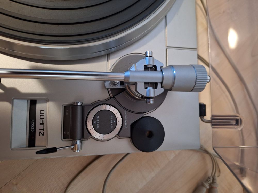 Philips AF887 Mark 2 Plattenspieler (Gebraucht) in für CHF 60 – mit ...