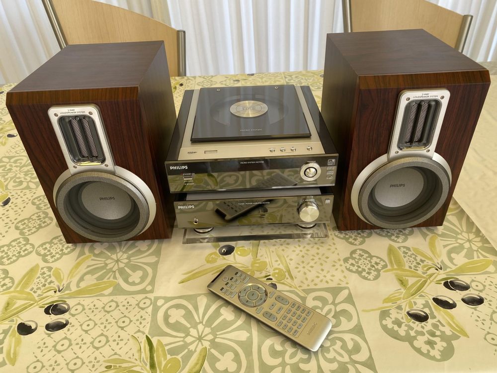 Micro Hi-Fi System MCM700 Philips (Neu (gemäss Beschreibung)) in Uznach ...