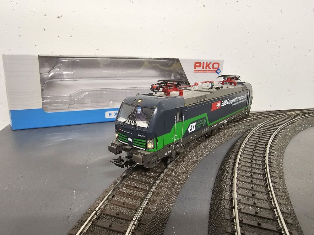 PIKO SBB Cargo Int./ELL 193 "Vectron", Wechselstrom AC (Neu (gemäss ...