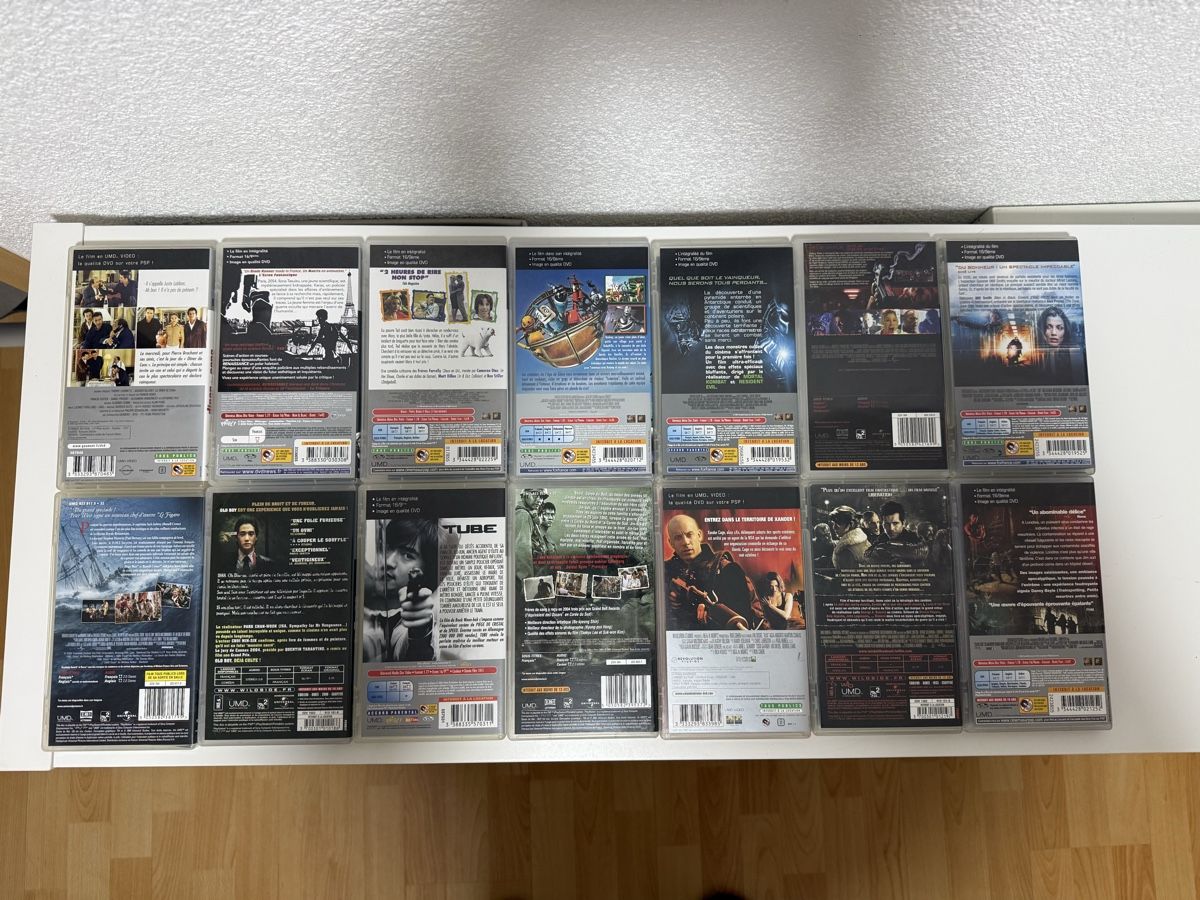 Lot de 14 films pour PSP format UMD / Pack of 14 PSP movies (D'occasion ...