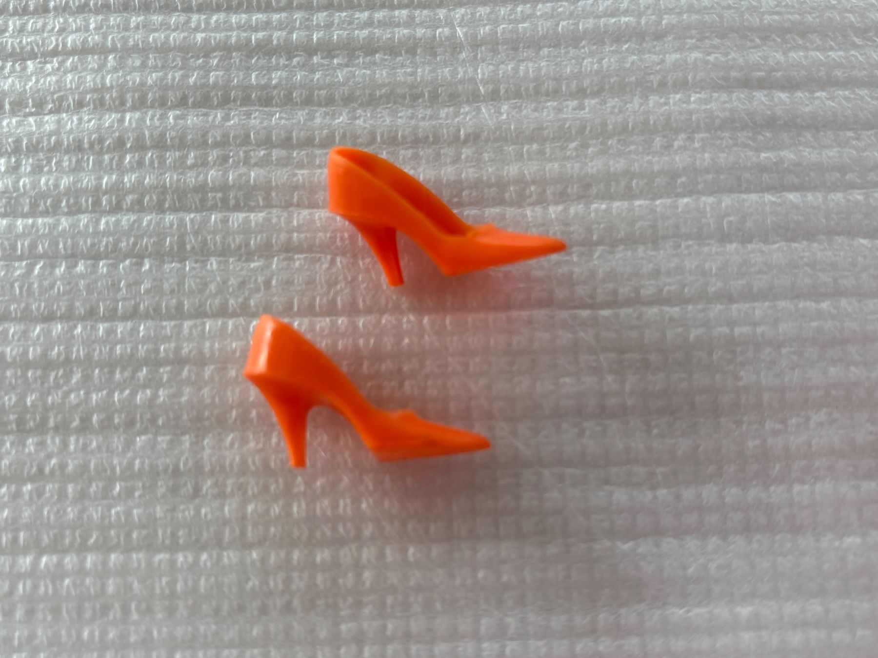 Vintage Barbie 1960 High Heels Japan Orange Closed Toe Shoes (Neu ...
