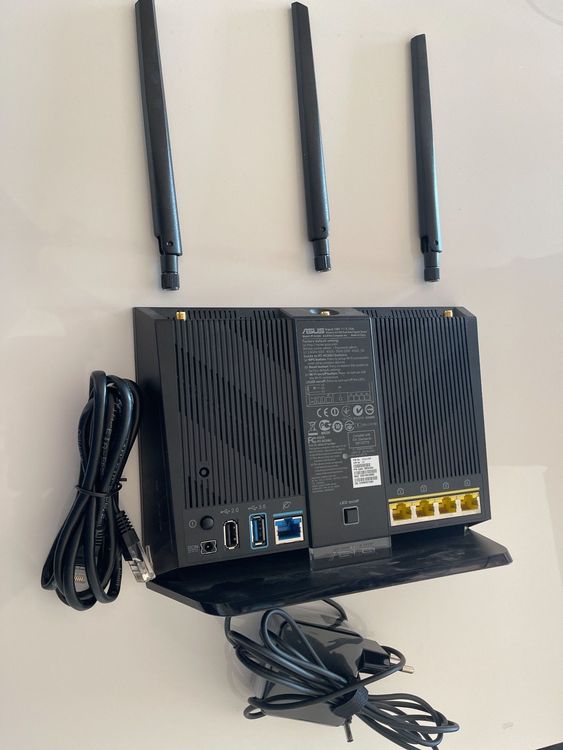 Asus RT-AC68U - WLAN Router + OVP (Gebraucht) in Volketswil für CHF 60 ...