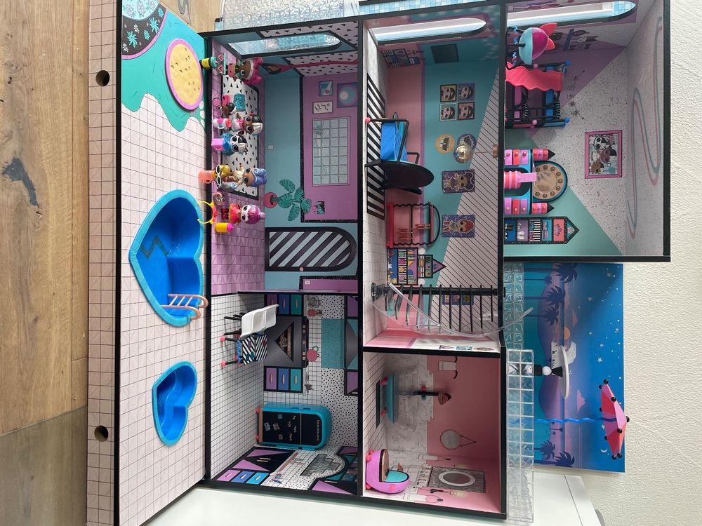 LOL Haus - mit Figuren | Kaufen auf Ricardo