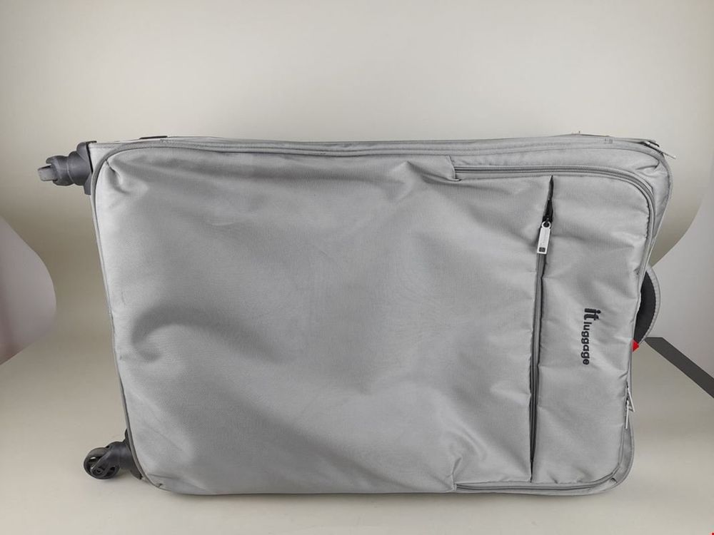 IT LUGGAGE Koffer grau (Gebraucht) in Liebefeld für CHF 39 – nur ...