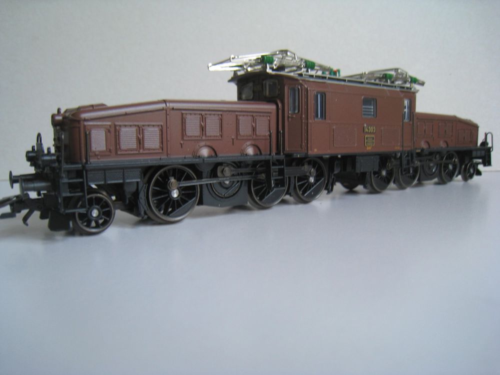 Trix Ce 6/8''' 14303, braunes Krokodil, Digital/Analog 22777 (Neu ...