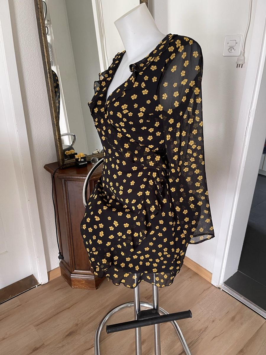 Robe Even&Odd, M, Comme neuve/ SVP lisez bien le texte (Neuf (Voir ...