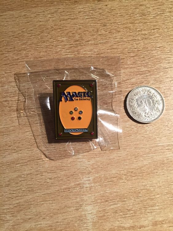 Magic the Gathering Pin (Neu und originalverpackt) in Rechthalten für ...