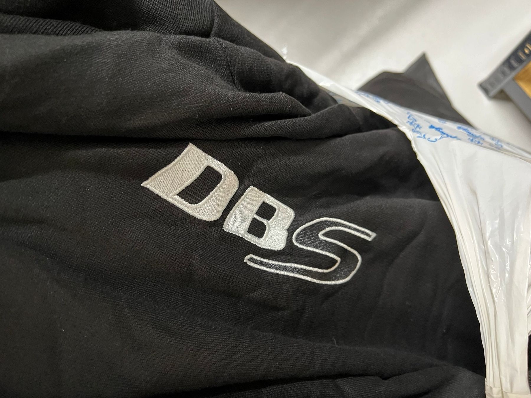 Aston Martin DBS Indoor Car Cover (Gebraucht) in Zürich für CHF 299 ...