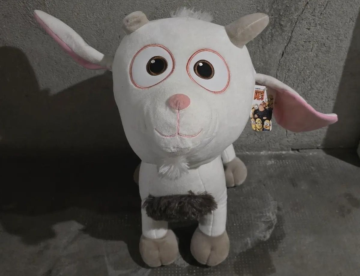 Adorable peluche chèvre de Moi, Moche et Méchant – Neuve! (Neuf (Voir ...
