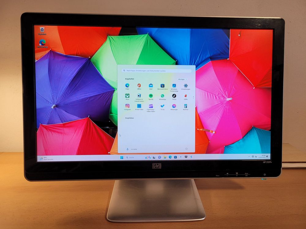 Monitor: HP 2159v (funktioniert) | Kaufen auf Ricardo