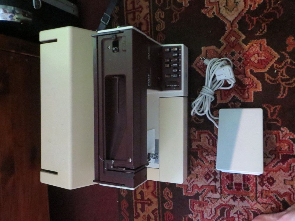 Nähmaschine , Pfaff , Tipmatic 1035 , 30 Programme (Gebraucht) in ...