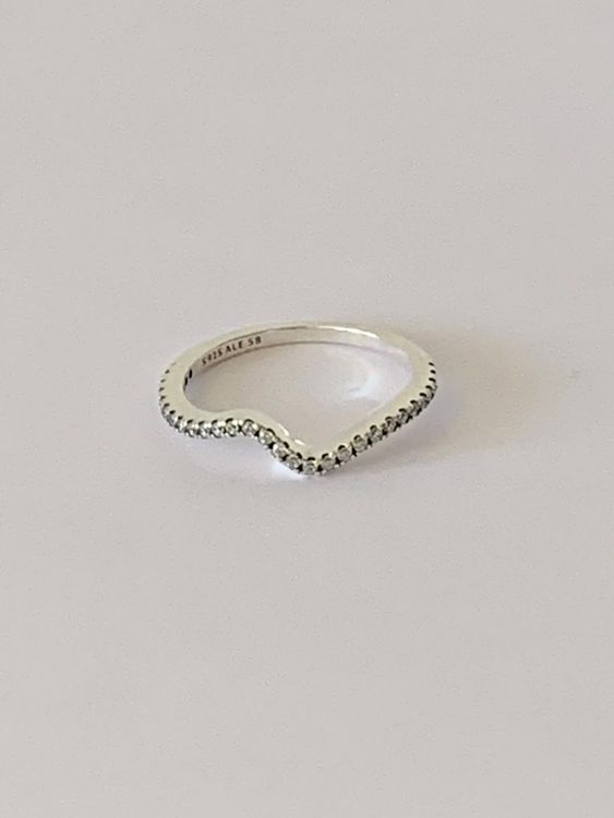 Pandora Sparkling Wave Ring (Gr. 58) | Kaufen auf Ricardo