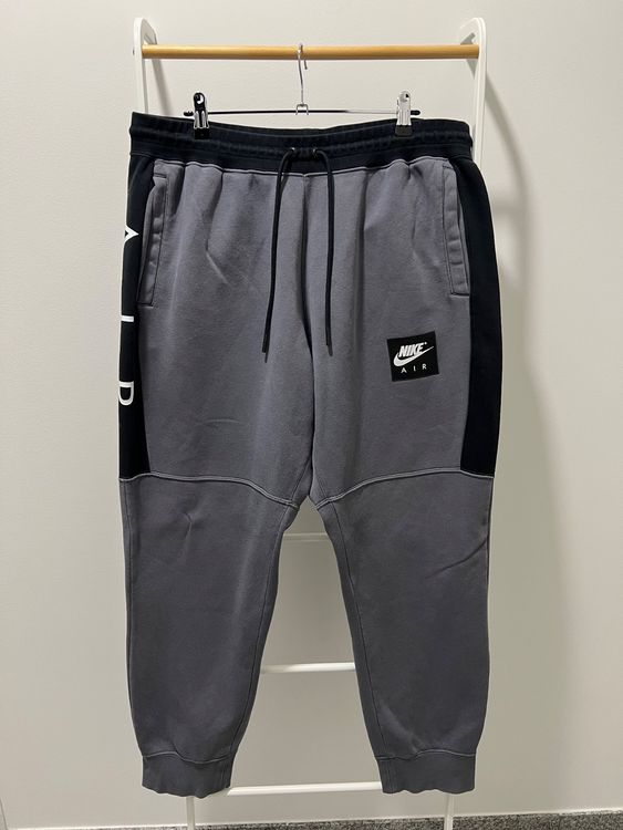 Nike Air Trainerhosen grau/schwarz Gr. XXL (Gebraucht) in Glattbrugg für CHF 10 – mit Lieferung ...