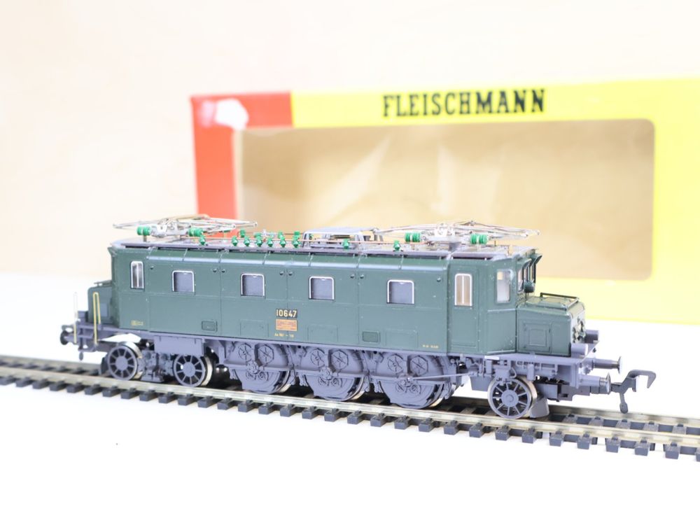 Fleischmann SBB Ae 3/6 E-Lok - 4345 - Top Modell NP: 395.- | Kaufen auf Ricardo