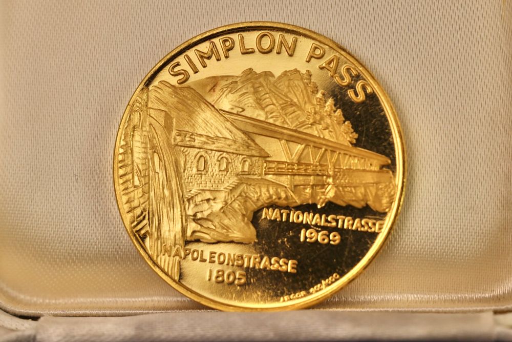 Gold Münze Medaille aus 21.6 K / 900 Gold (Gebraucht) in Bellach für ...