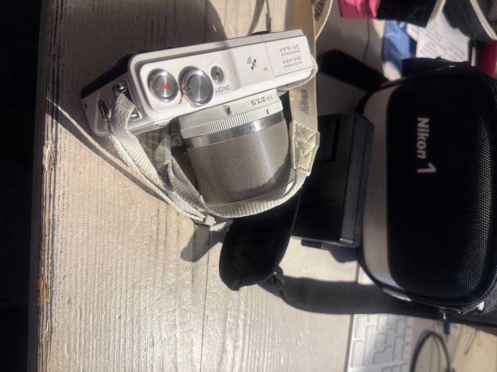 Nikon 1 AW1 blanc (Objectif défectueux) (D'occasion) à Chexbres pour ...