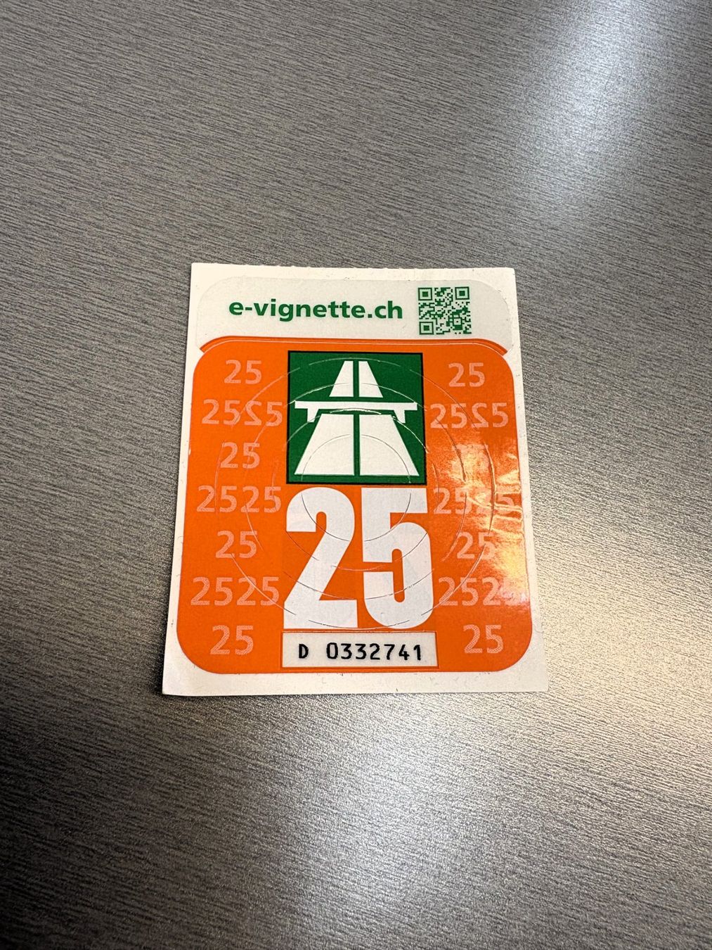 Autobahnvignette CH 2025 – NEU (Neu und originalverpackt) in Triesen ...