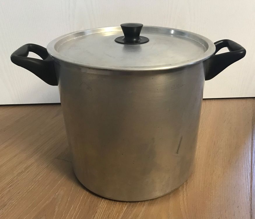 Grosser SIGG Aluminium Topf 9 Liter Kochtopf (Gebraucht) in Rothrist ...