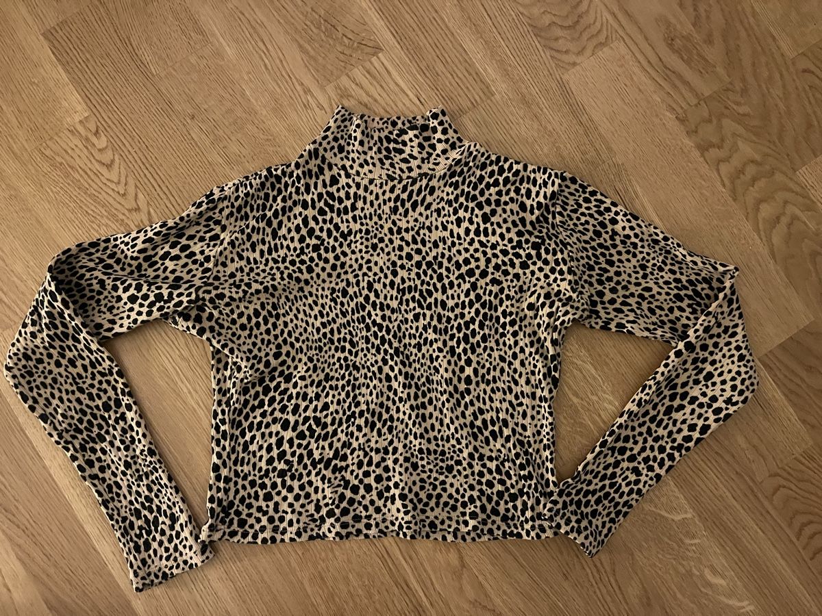 Brandy Melville Top, Leopardenmuster, super Zustand! (Gebraucht) in ...