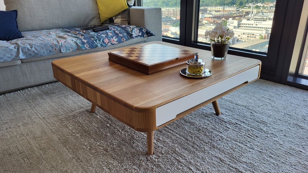 Klein Tisch (Gebraucht) in Basel für CHF 600 – nur Abholung auf Ricardo ...