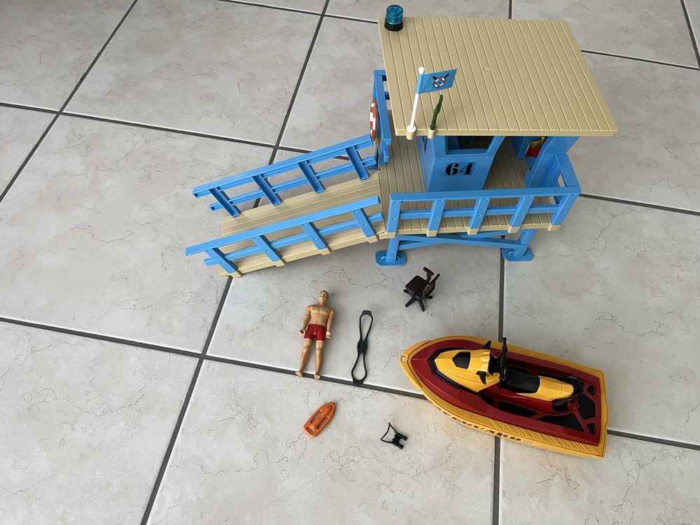 Bruder bworld LifeGuard Station (Gebraucht) in Zimmerwald für CHF 20 ...