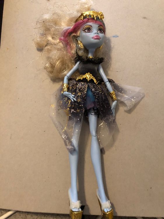 Monster High Abby 13 Wünsche (Gebraucht) in Hallau für CHF 25 – mit ...