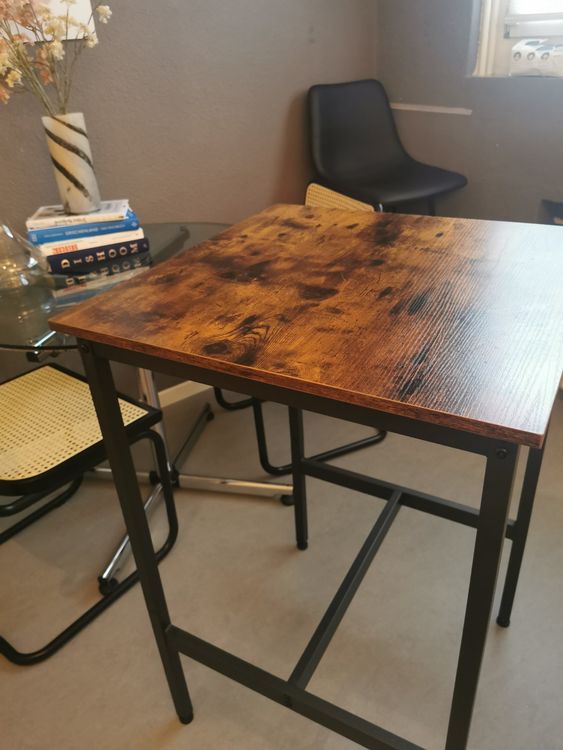 Hoher Tisch, Bartisch (Gebraucht) in für CHF 32 – nur Abholung auf ...