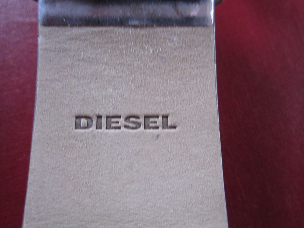 Uhr Diesel digital Modell DZ7092 mit " I Love you" Anzeige (Gebraucht ...