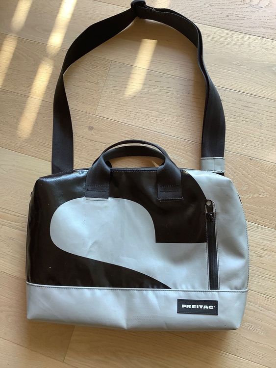 Freitag Laptop Tasche F301 Moss | Kaufen auf Ricardo