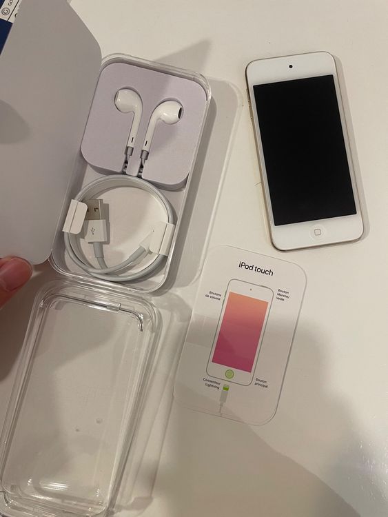 Apple iPod Touch 7. Gen 256GB sehr neuwertig (Neu (gemäss Beschreibung)) in für CHF 430 – mit ...