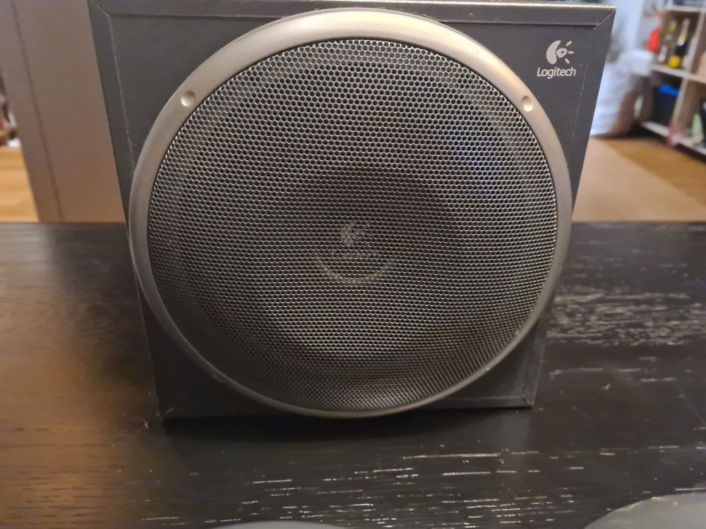Logitech X-620 6 Speaker Surround Sound | Kaufen auf Ricardo
