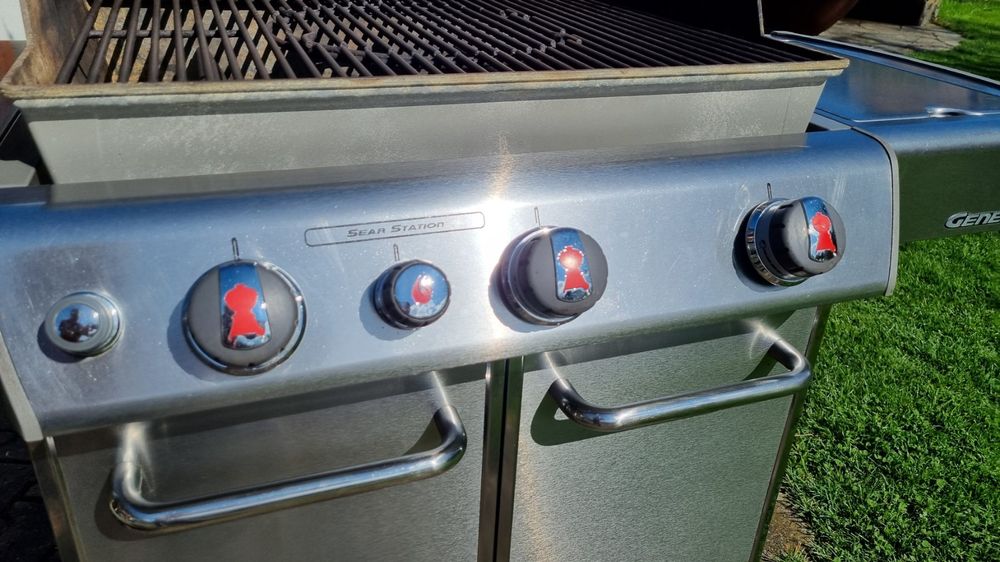 Weber Genesis S330 (Gebraucht) in Rupperswil für CHF 350 – nur Abholung ...