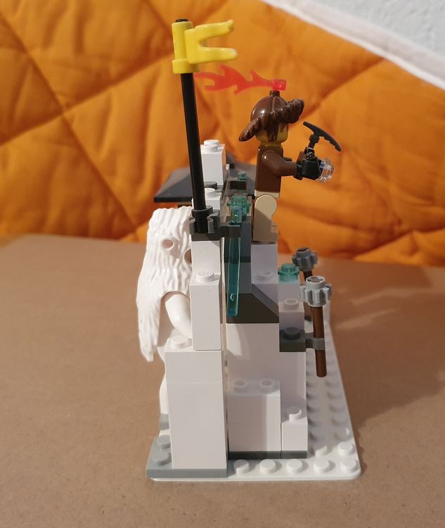 Lego 7412 Adventurers Orient Express Set Yetis hideout (Gebraucht) in ...