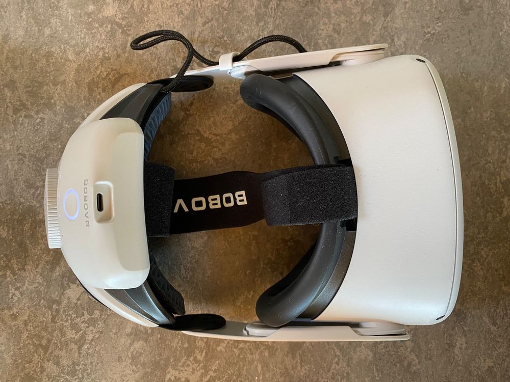 Meta Quest 2 128GB + Bobo VR Headstraps mit Akku | Kaufen auf Ricardo