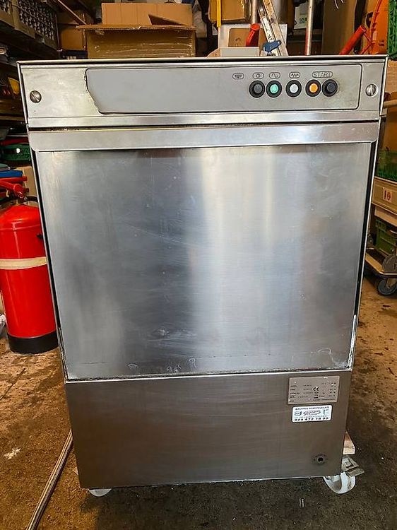 Machine à laver verres pour restaurant (D'occasion) à Martigny pour CHF ...