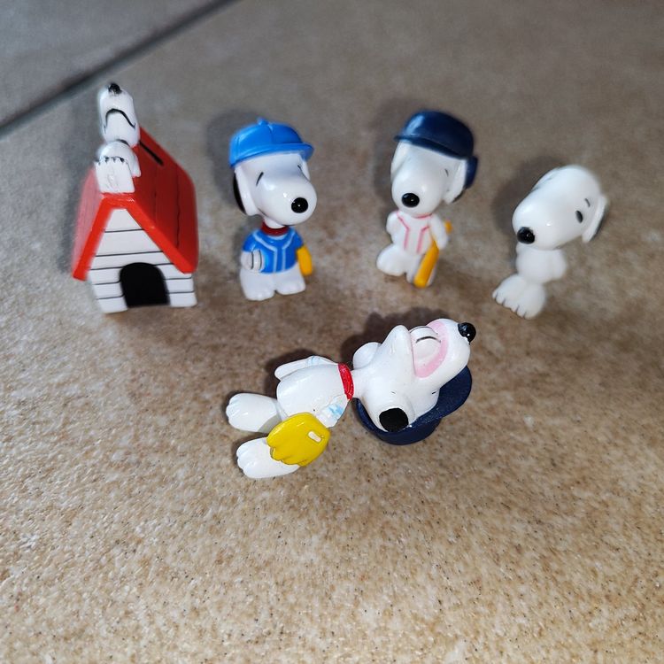 Peanuts-Figuren - Charlie Brown - Snoopy - LOT 5 (Gebraucht) in Lamone ...