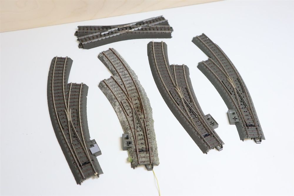 Märklin 5 x Weichen & Kreuzung C-Gleis | Kaufen auf Ricardo