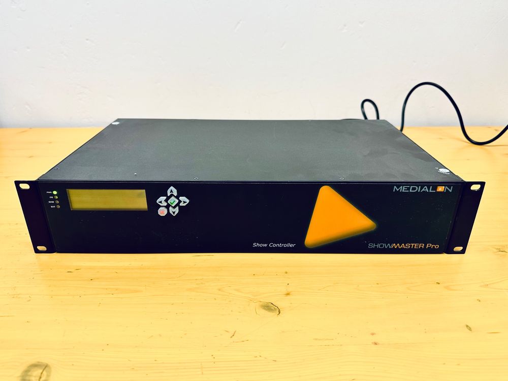 Medialon Showmaster Pro Show Controller (Gebraucht) in Basel für CHF 20 ...