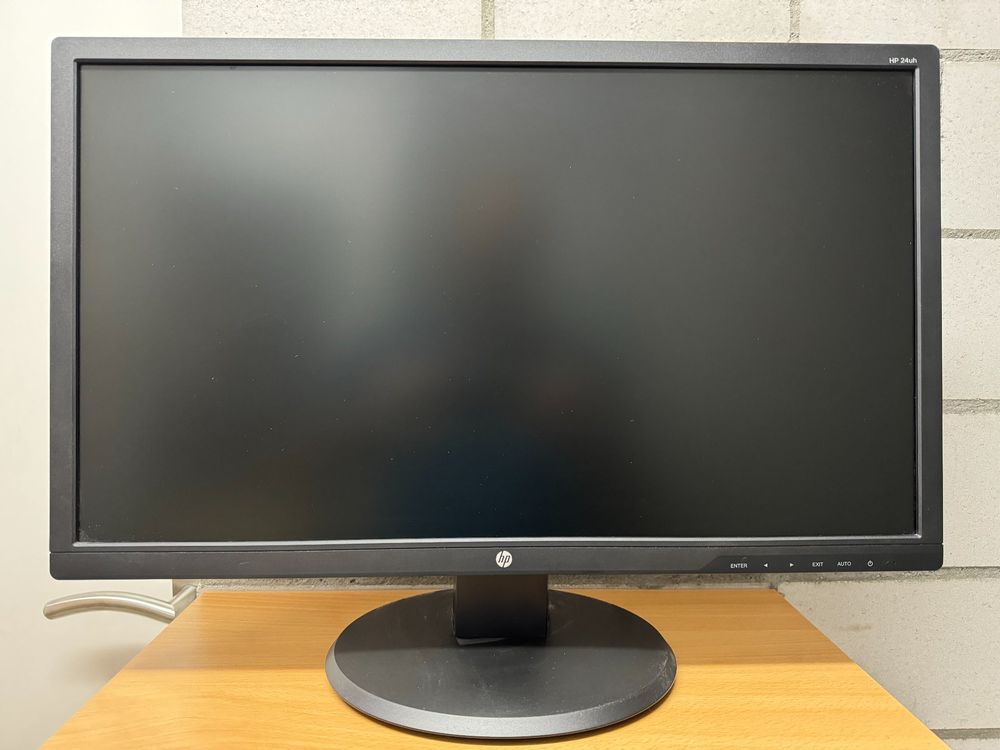 Lenovo ThinkCentre M710e Nvidia Quadro P400 + HP Monitor 24" (Gebraucht ...