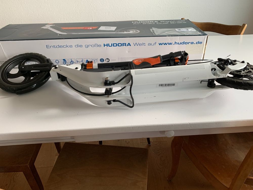 Hudora BigWheel Air 230 Dual Brake Tretroller, fast neu (Gebraucht) in Trogen für CHF 150 – mit ...