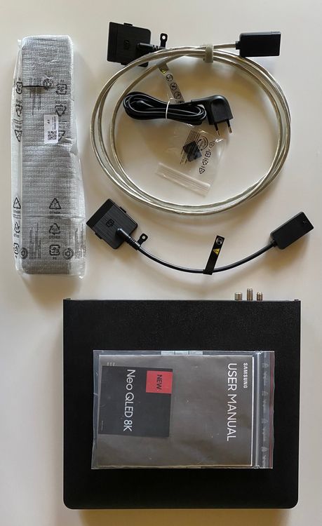 Samsung One Connect Box SOC8005B für Neo QLED QN700B (Gebraucht) in ...