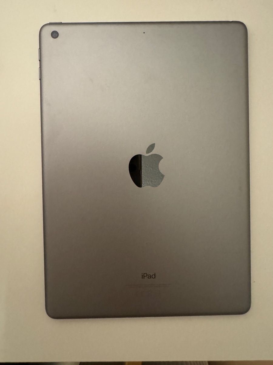 Apple iPad 6. Generation, 128 GB mit Stift (Gebraucht) in Steinhausen ...