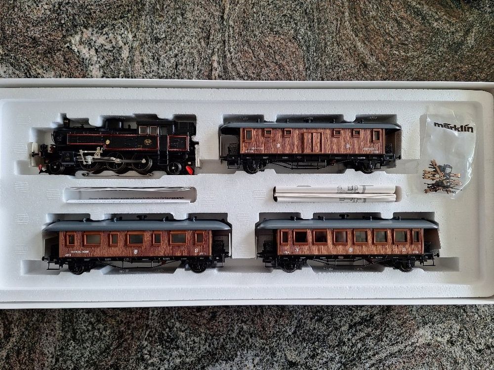 Märklin HO 28703. Train Historique de la SJ avec éclairage (Neuf avec ...