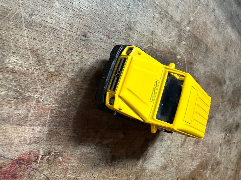 Siku Mercedes-Benz G65 AMG Gelb 1:50 | Kaufen auf Ricardo