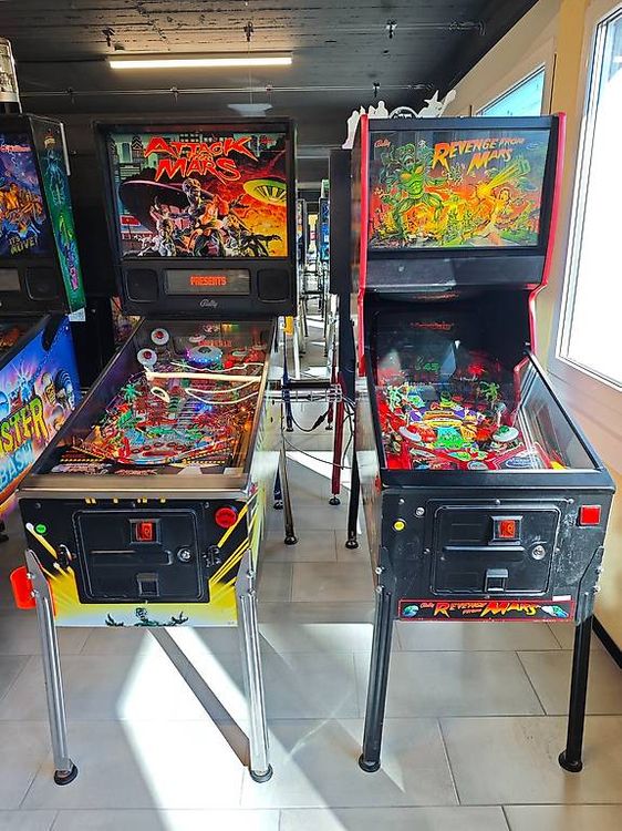 Flipperkasten Attack from Mars AFM (Gebraucht) in Stetten AG für CHF 8900 – nur Abholung auf ...