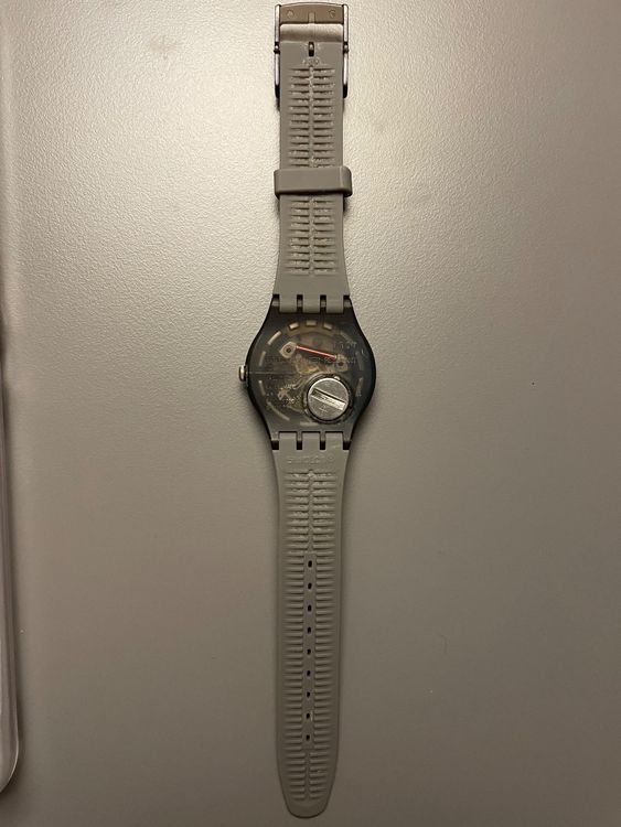 Swatch Uhr , grau (Gebraucht) in Baden für CHF 27 – mit Lieferung auf ...