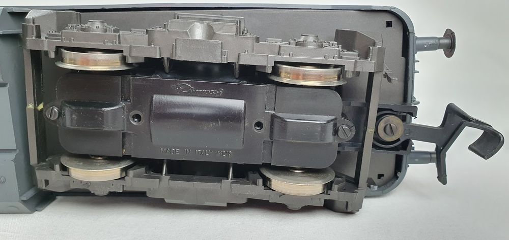 Rivarossi 7180 DB V160/216 011-7 Spur 0 OVP, Bastler (Defekt) in Seon für CHF 22 – mit Lieferung ...