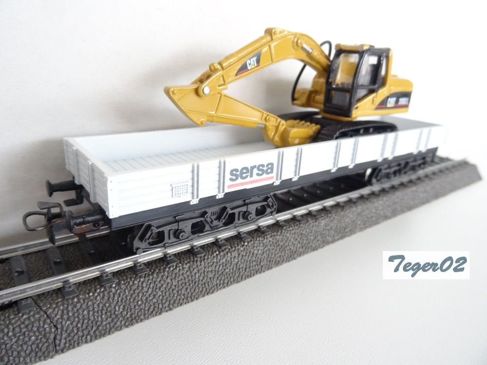 Märklin H0 4473 Güterwagen "sersa" mit Cat 315CL (Neu (gemäss Beschreibung)) in Hochdorf für CHF ...