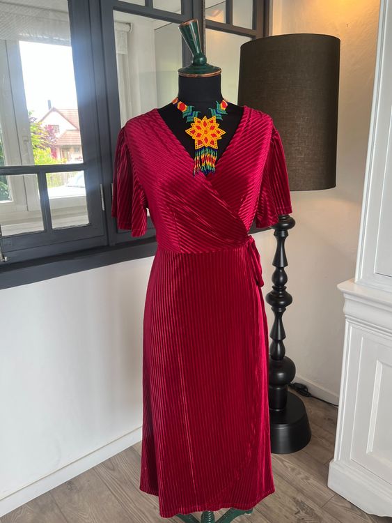 Robe velours rouge PAT PAT (Neuf (Voir description)) à Seiry pour CHF ...